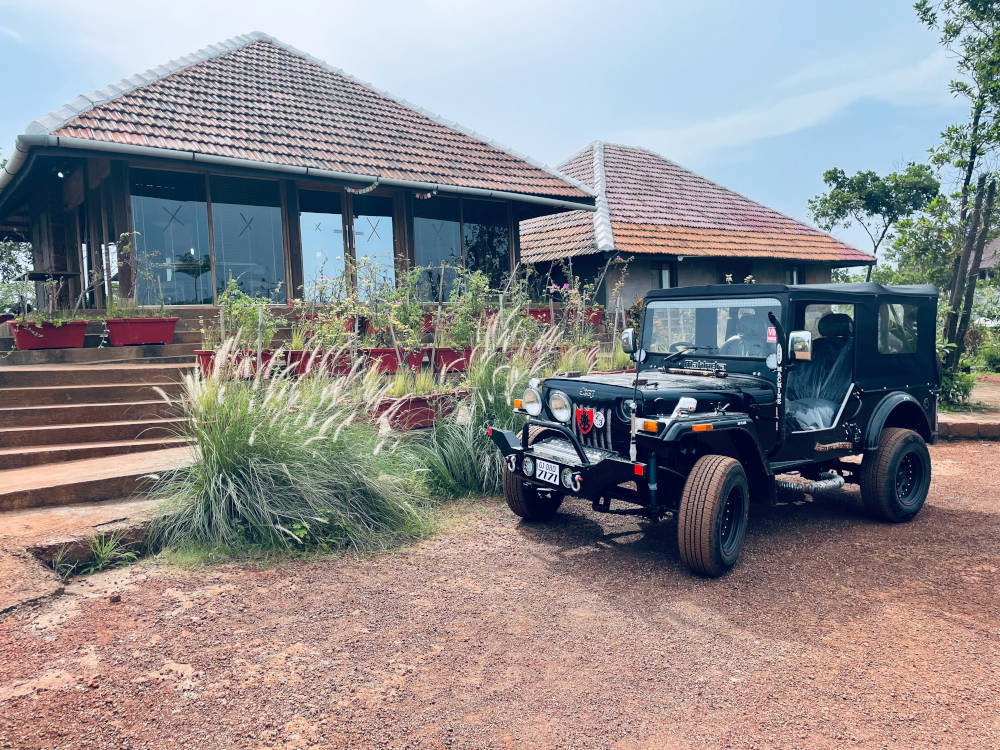 Spectacular Fort View Stays – Aero Village